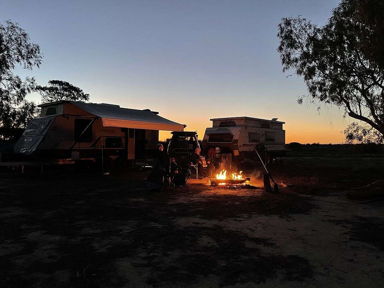 Camping Near One Tree Hotel In The Long Paddock NSW