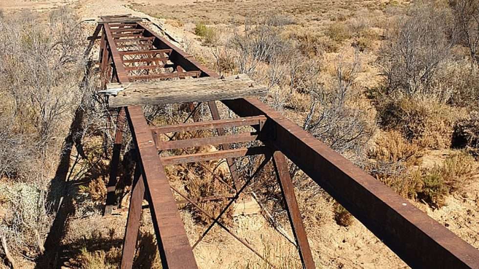 Bridge Ruins Campsite: Oodnadatta Track Marree End